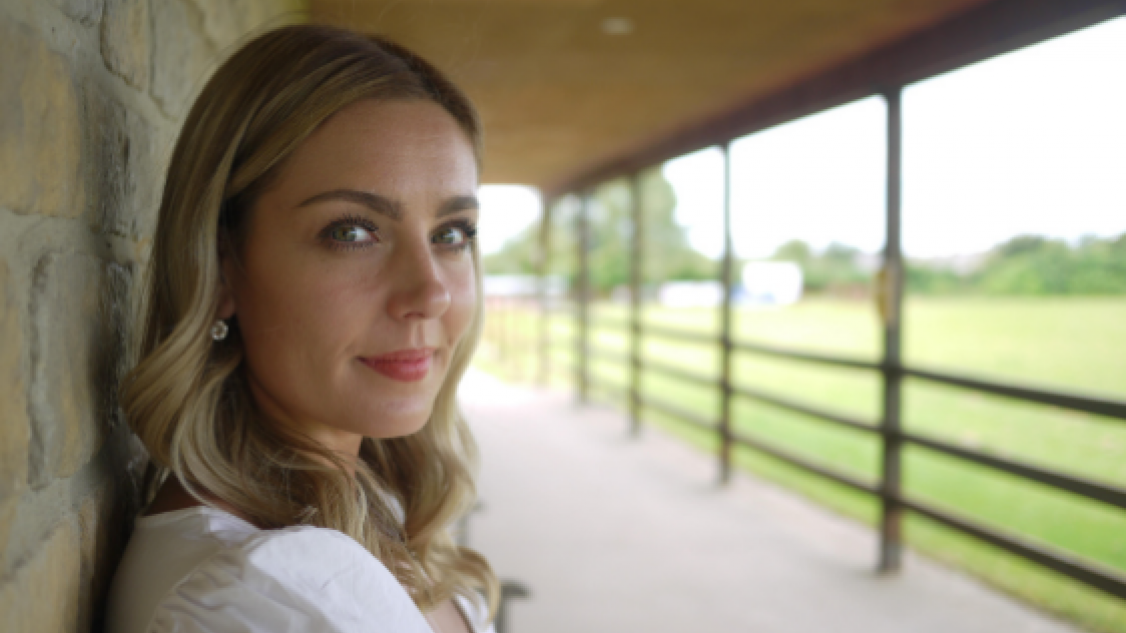 Amy Dowden continues raising awareness of Crohn's and Colitis with BBC ...