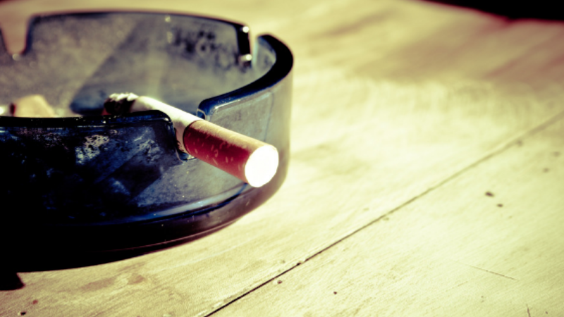 Smoking or vaping and Crohn's Disease, Ulcerative Colitis or ...